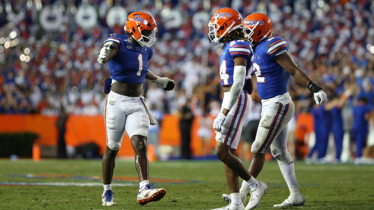 While other "crown" the Gators, Napier aims to keep his team level