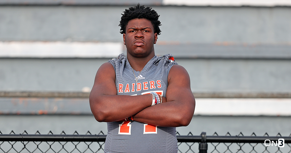 FILM REVIEW: Florida OL Roderick Kearney impresses on the field