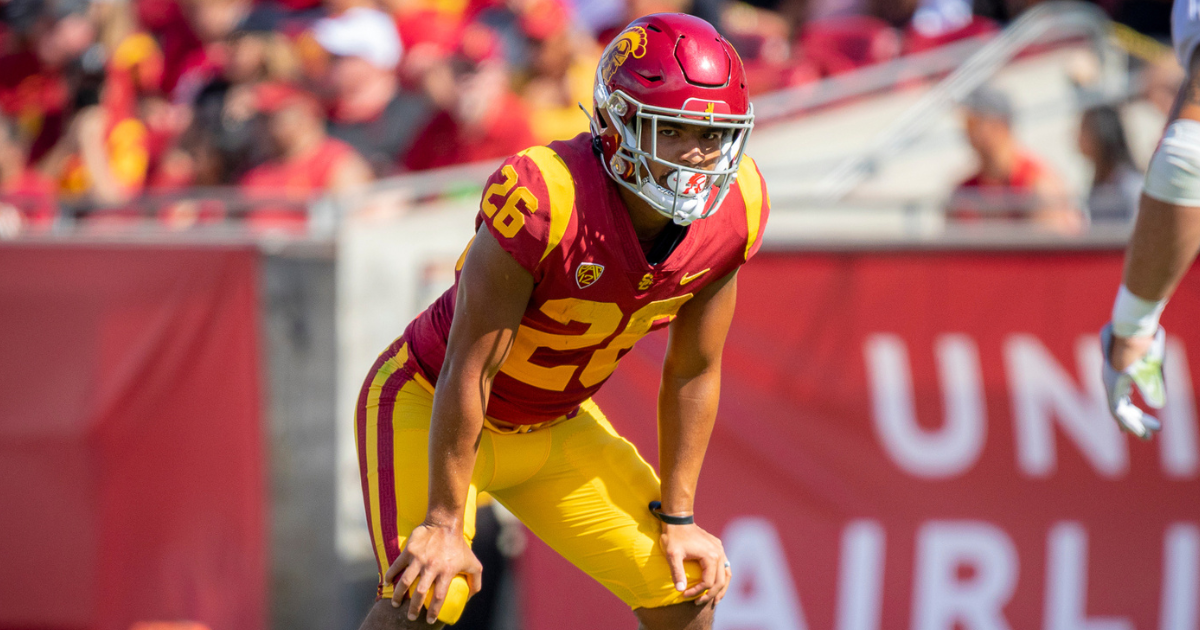 Travis Dye addresses the difficulty of getting in a rhythm with split ...