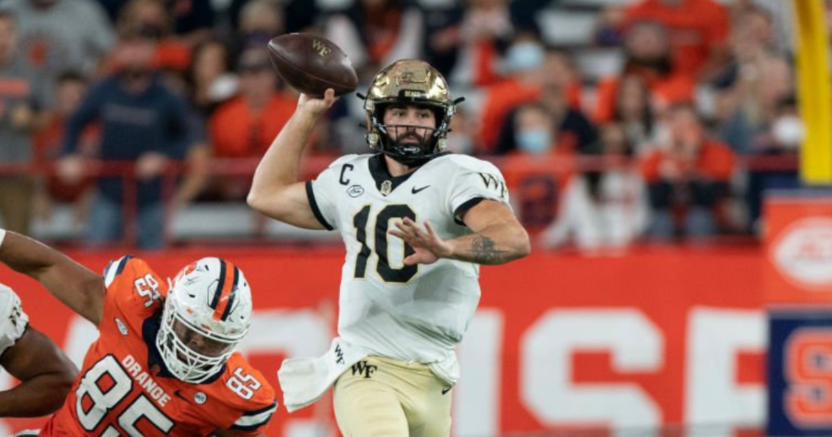 Daily briefing: On Sam Hartman, Bo Nix vs. Georgia and time of possession