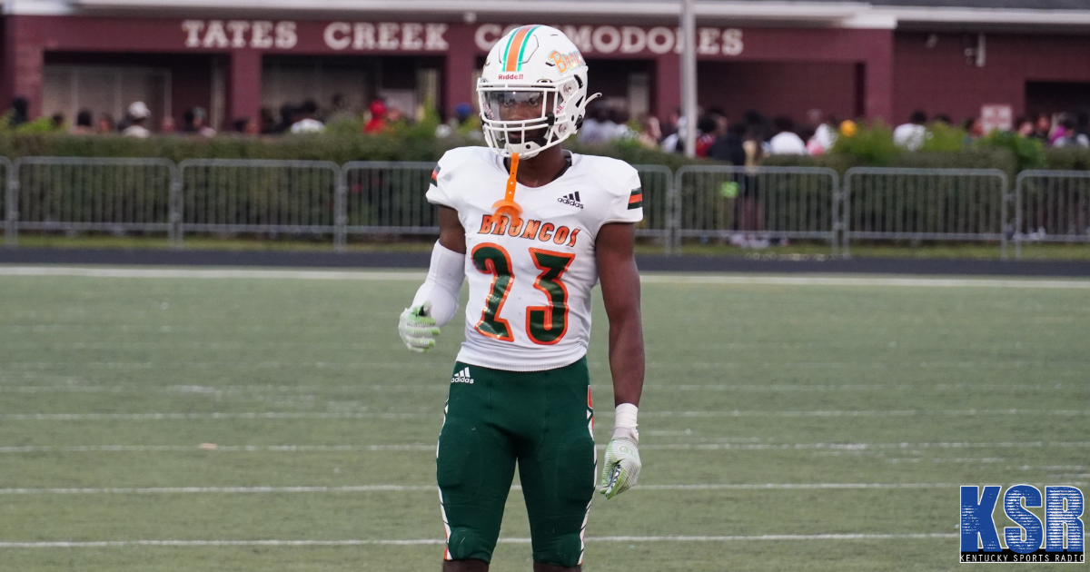 Frederick Douglass DB Jeremiah Lowe is a '24 prospect to know