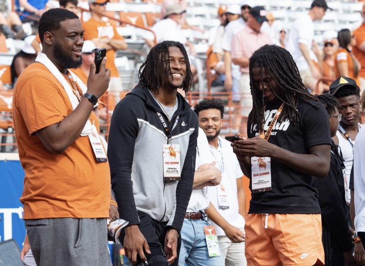 Recruits React: Texas Longhorns targets talk UT-Alabama game, visit ...