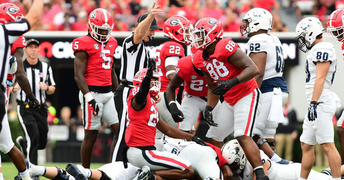 Georgia defense yet to face adversity; Smart waiting for response