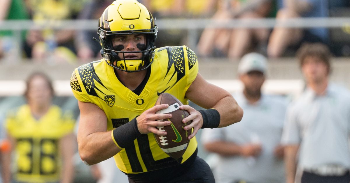 Bo Nix praises cohesiveness from offensive line group - On3