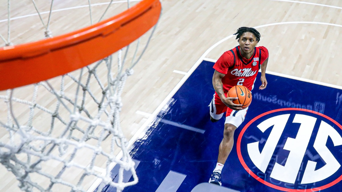 Kermit Davis eyeing October 1 for Ole Miss basketball to be whole