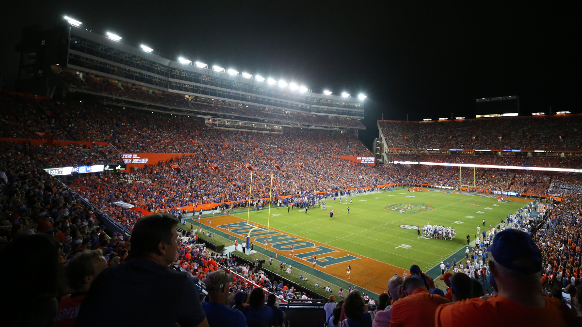 Mick Hubert returns to Gainesville as Mr. Two Bits for Gators