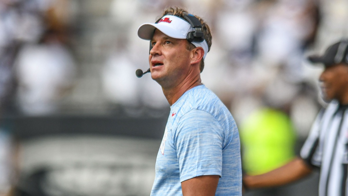 Lane Kiffin fires back at reporter over Ole Miss fan attendance - On3