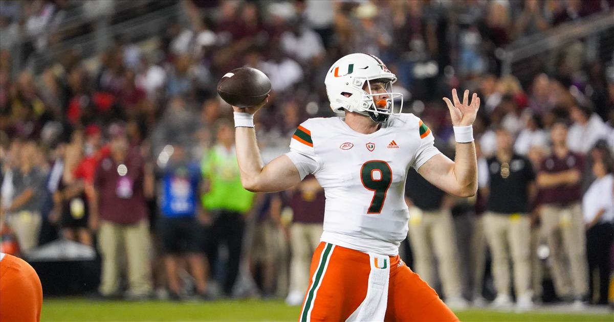 Miami Hurricanes QB Van Dyke is working out offensive issues