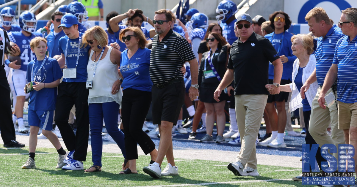 WATCH: ESPN's Marty Smith profiles the Stoops family - On3