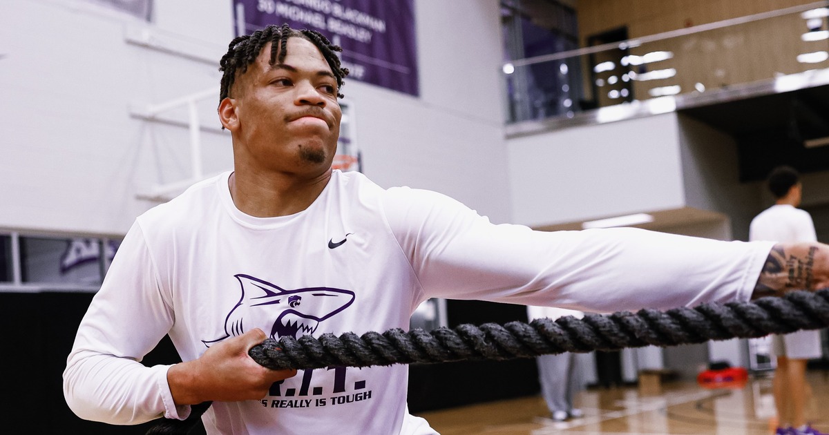 Kansas State newcomer Keyontae Johnson impressing teammates