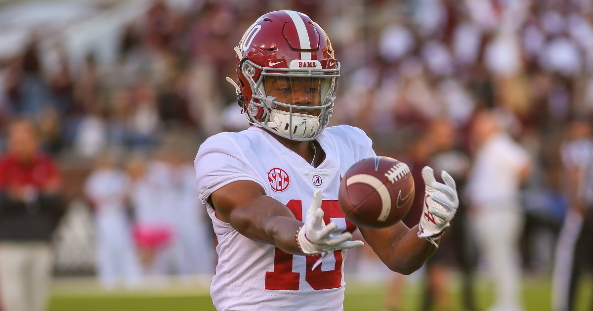 Report: JoJo Earle, Tyler Harrell dressed, participating in warmups ...