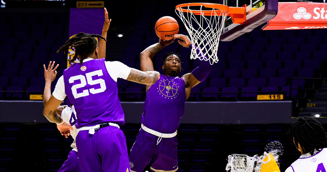 Basketball notebook: LSU men and women begin practice - On3