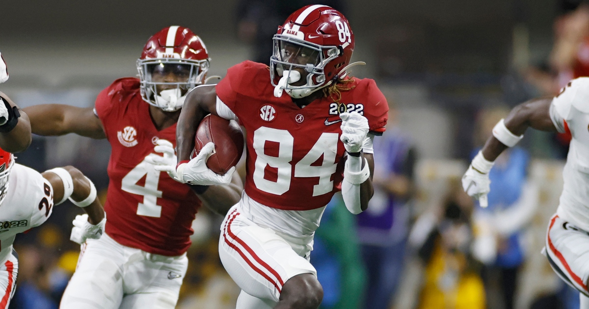 Agiye Hall will 'have a role' for Texas against West Virginia, per ...