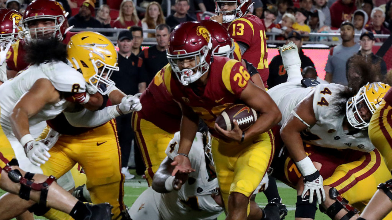 Utah Looms, but Travis Dye Says USC Must Fix Energy, Focus Issues Ahead ...