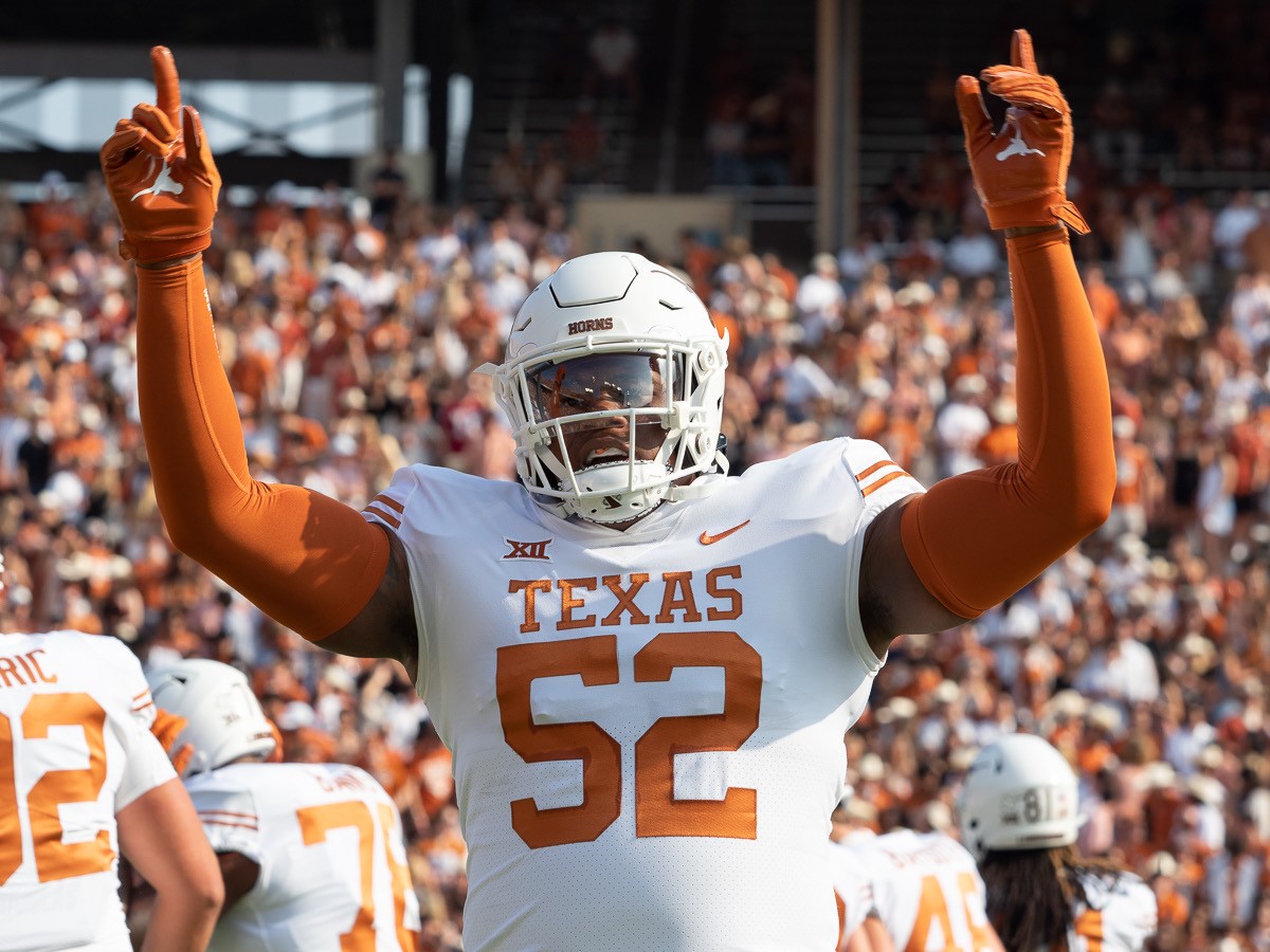 WATCH: Texas puts together four first-half scoring drives - On3