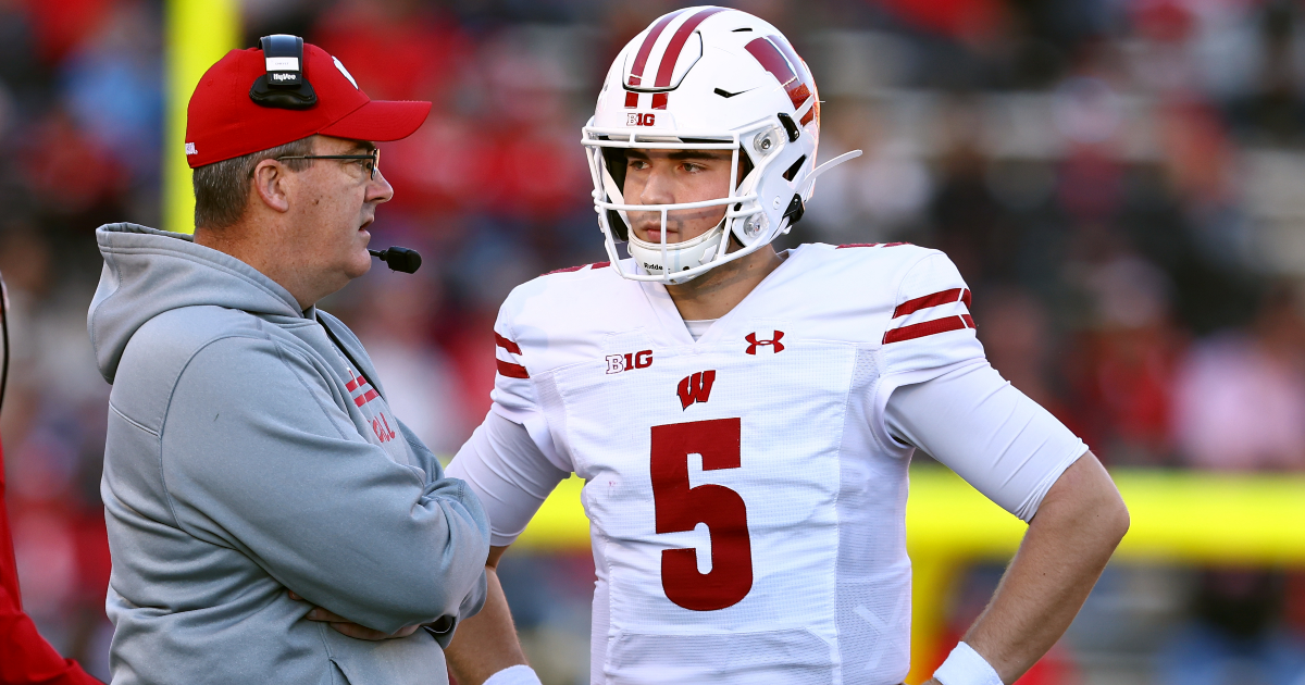 Graham Mertz, Wisconsin QB, intends to enter NCAA transfer portal - On3