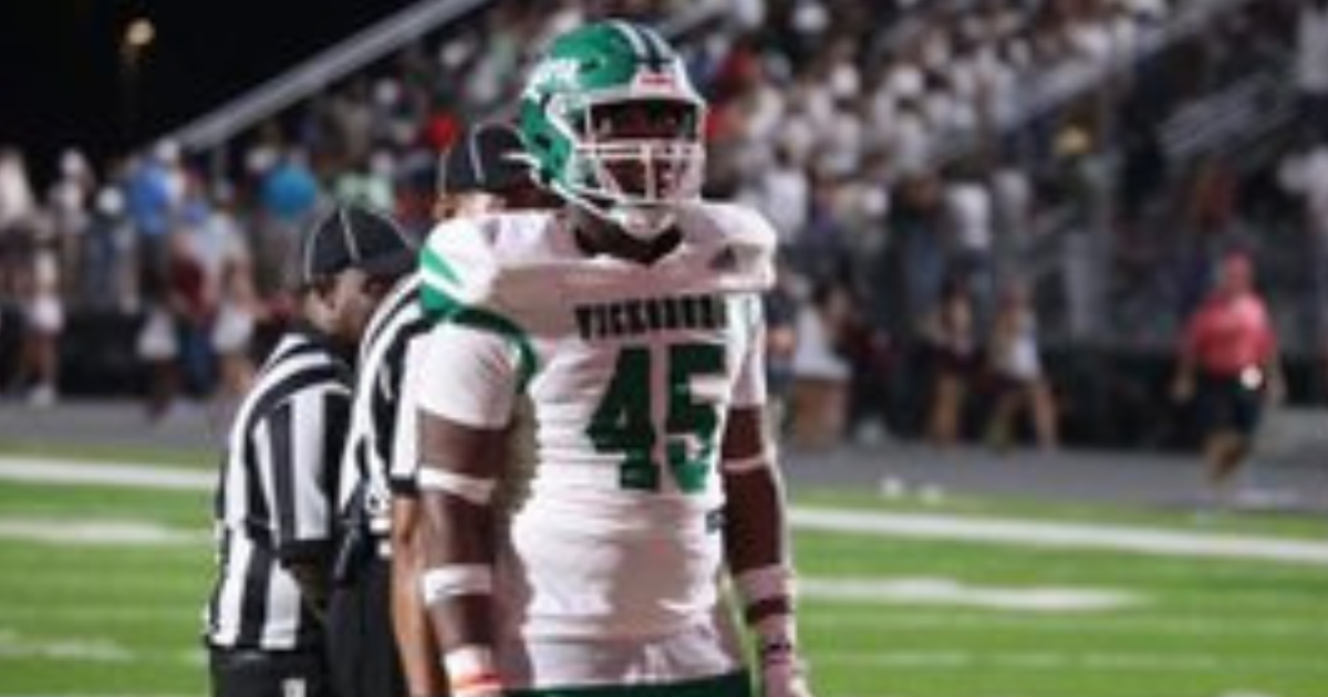 Oregon Visit on Deck for EDGE Caleb Bryant - On3