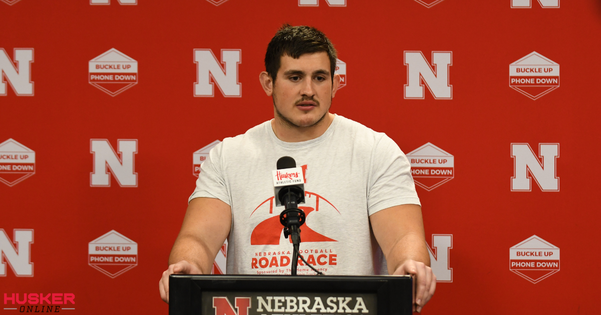 Practice cliffs: Nebraska OG Ethan Piper adjust to high heat
