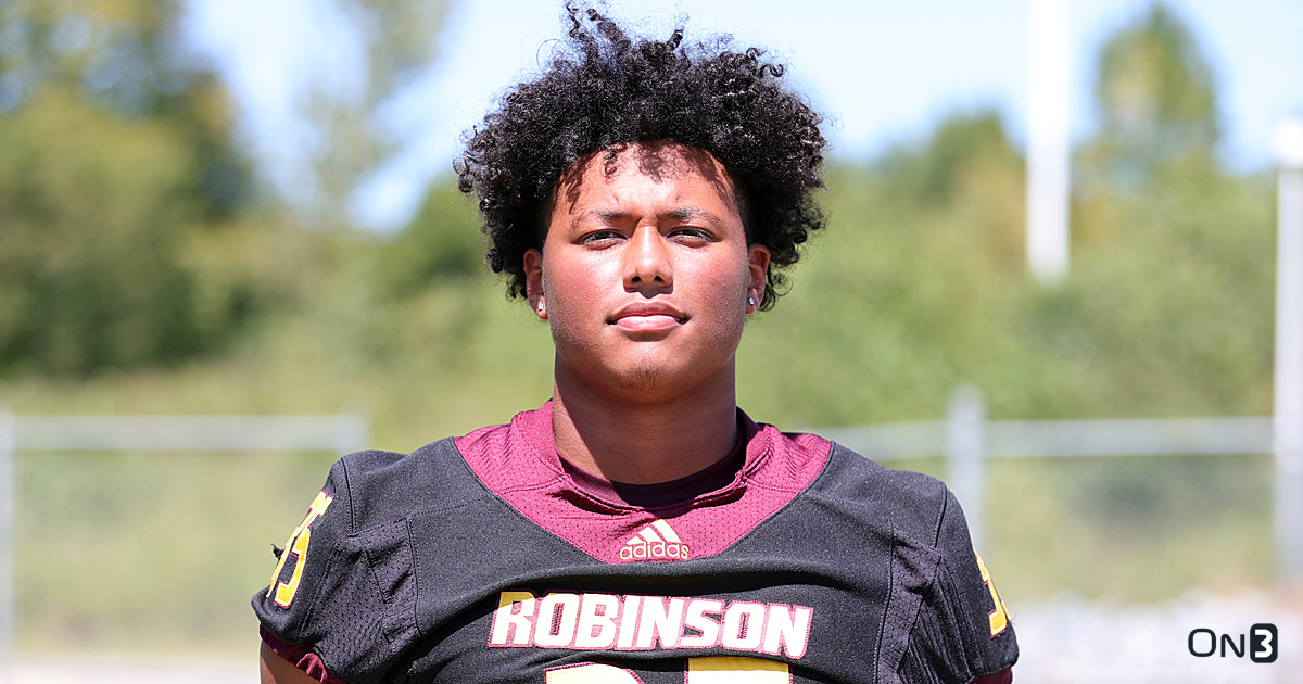 Five-star Hobbs takes in wild day on Rocky Top - On3