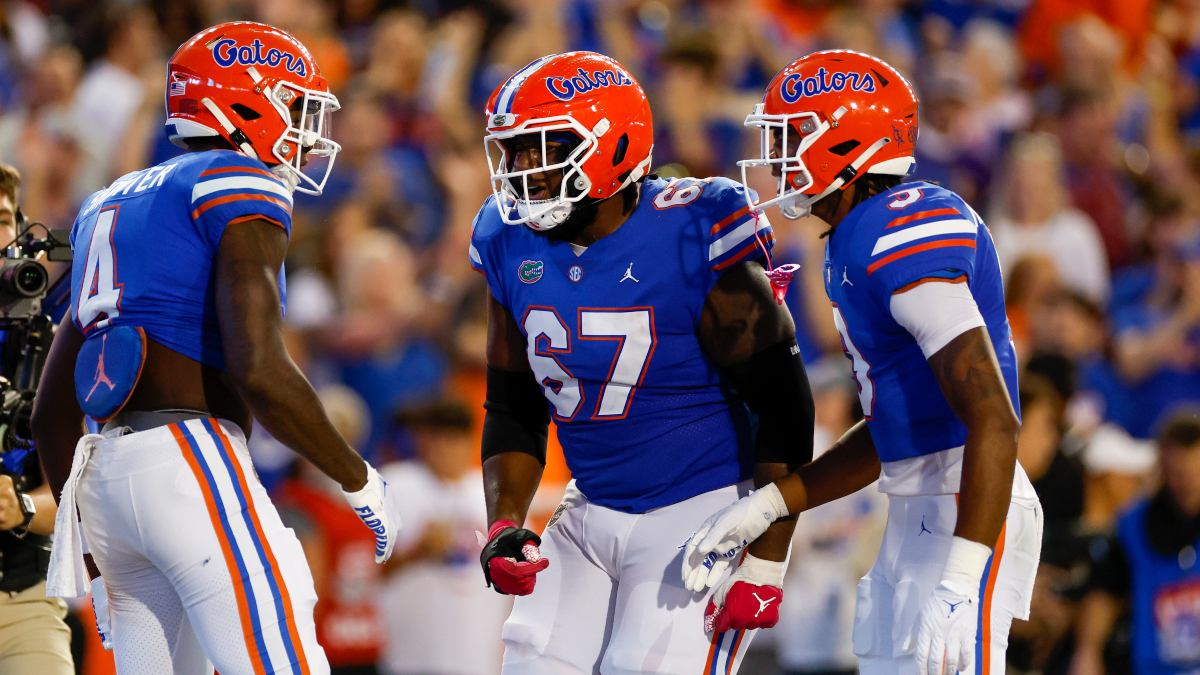 Richie Leonard IV recognized by UF staff after his first start of 2022