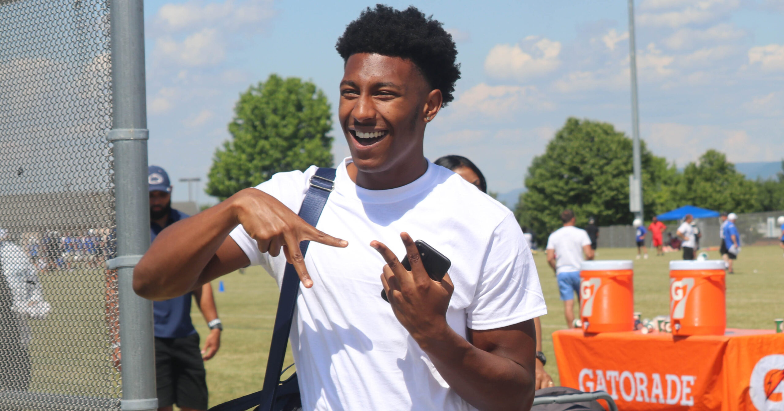 4-star LB Kaveion Keys decommits from North Carolina - On3