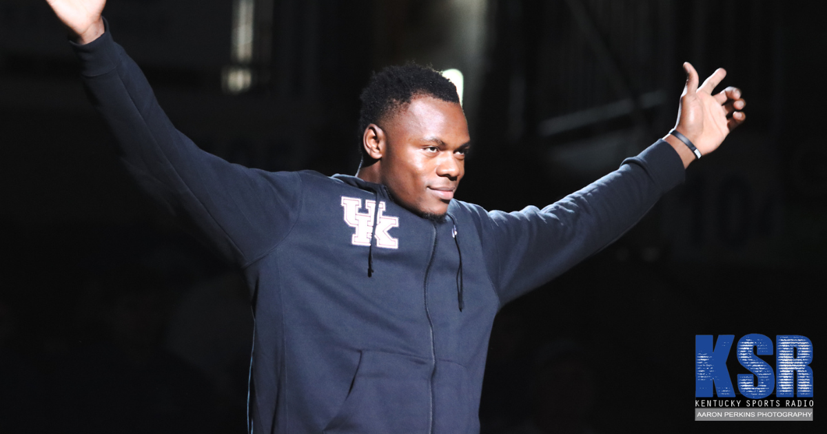 Oscar Tshiebwe to receive 1,000-point ball, Naismith Trophy before ...