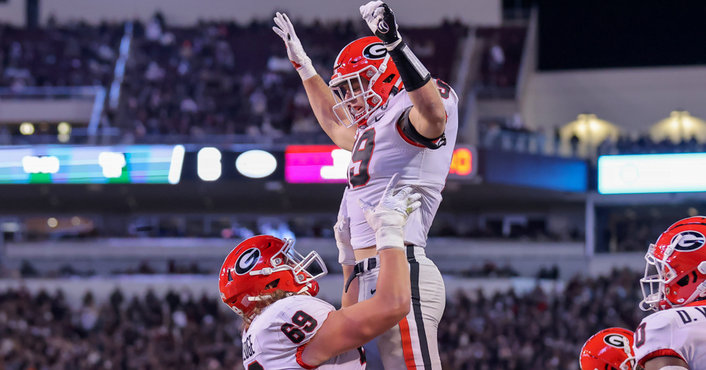 Stetson Bennett, Brock Bowers semifinalists for Walter Camp POY