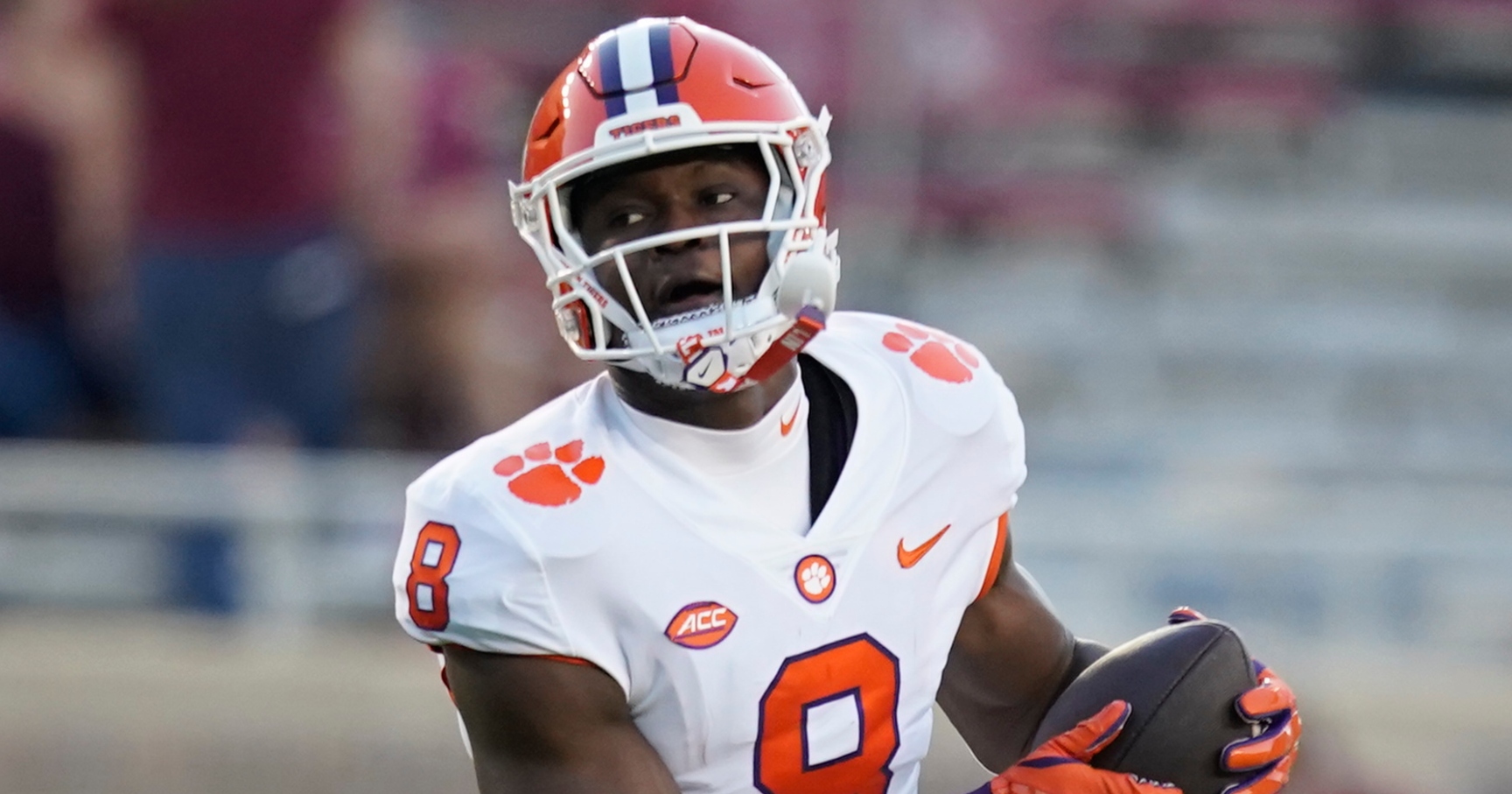 Dabo Swinney says Clemson WR Adam Randle broke hand