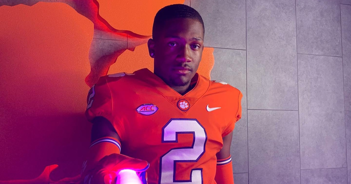 New 2024 four-star Clemson commit Tavoy Feagin a 'competitor'
