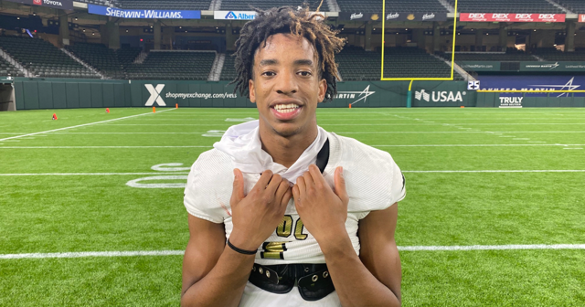 Malik Muhammad, Texas 4-star CB commit, records pick-six - On3