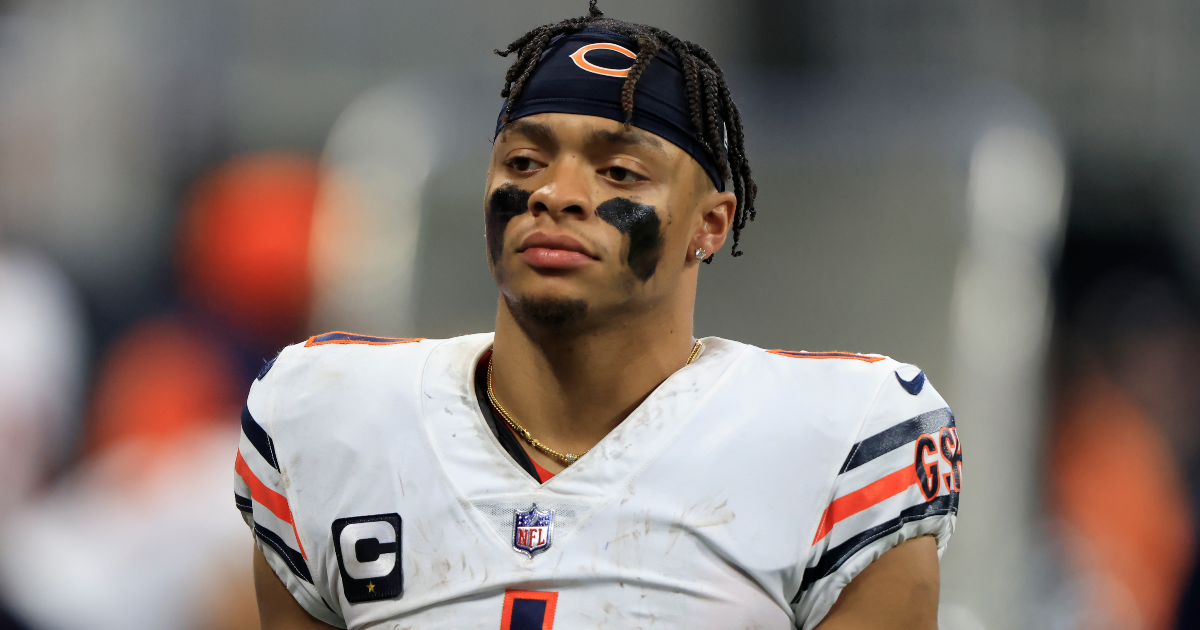 Justin Fields says he doesn’t plan to sit on bench all year for ...