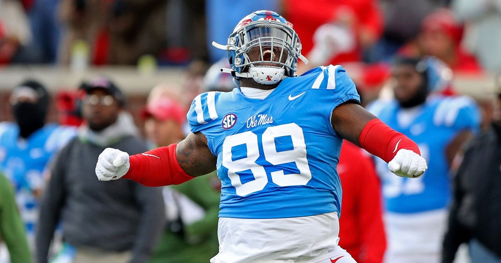 WATCH: Knox Kiffin leads sideline celebration for JJ Pegues touchdown ...