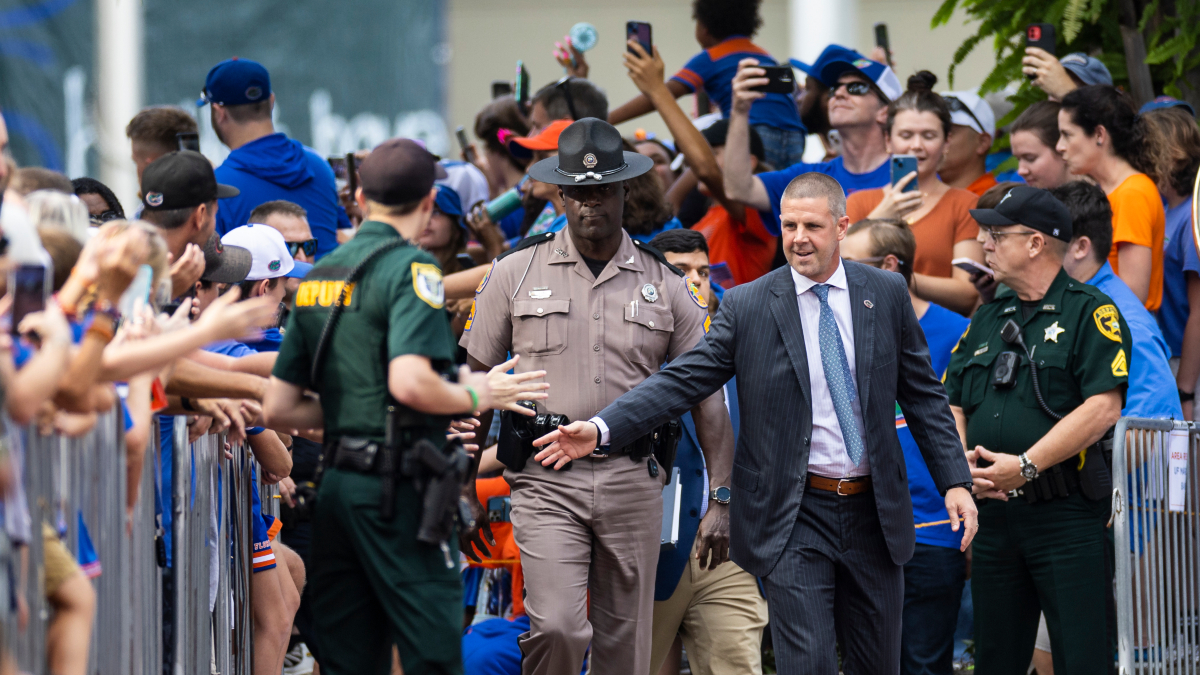 Gators arrive at Doak Campbell Stadium for the Florida-FSU game