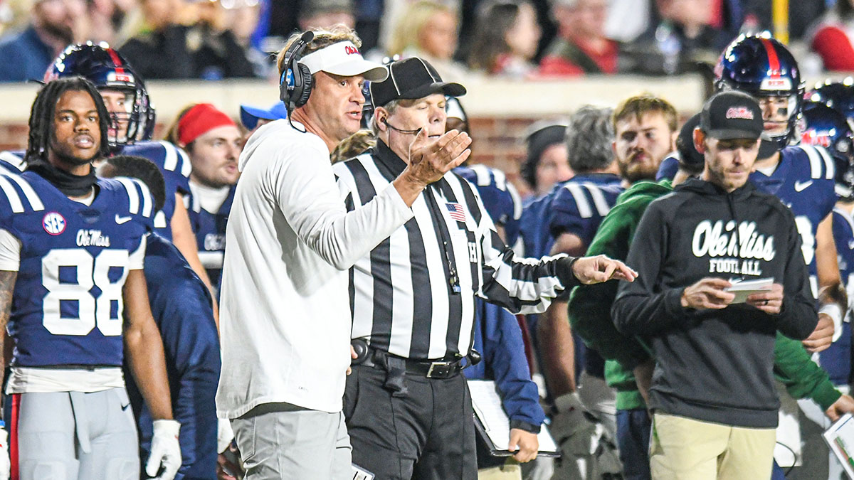 Lane Kiffin to stay at Ole Miss after turning down Auburn.