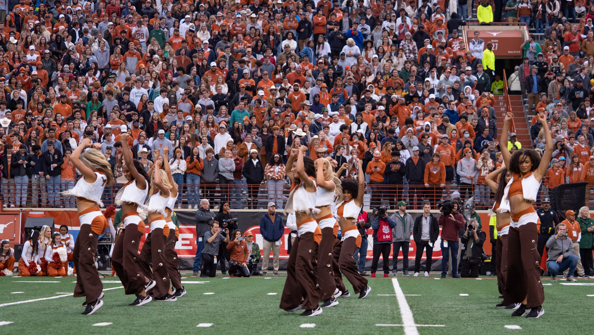 Photo Gallery: Texas defeats Baylor, 38-27 - On3