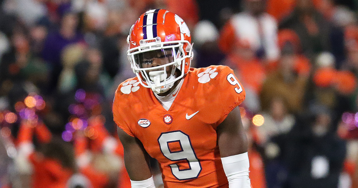 Clemson safety RJ Mickens ejected for targeting, will miss first half ...