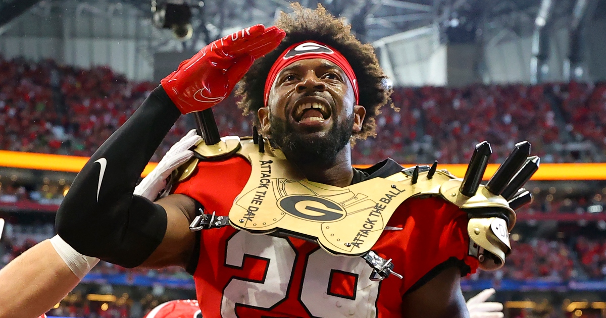 Chris Smith details the challenge of playing every week with a target ...