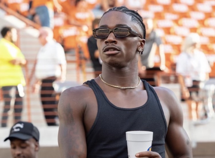 Trio of Texas commitments named 2022 Mr. Texas Football semifinalists - On3