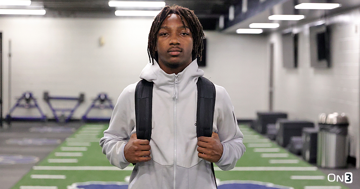 On300 wide receiver locks in visit date with the Gators