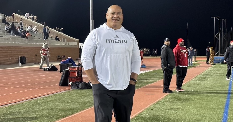 Miami Dl Coach At Game Of Joshua Horton North Carolina 3 Star Dl Commit On3