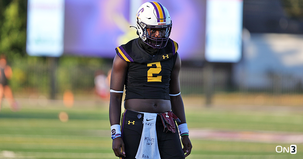 4-star TE Michael Smith narrows list ahead of January commitment - On3