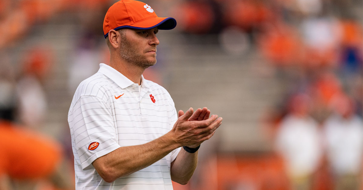 Brandon Streeter: Clemson football fires offensive coordinator