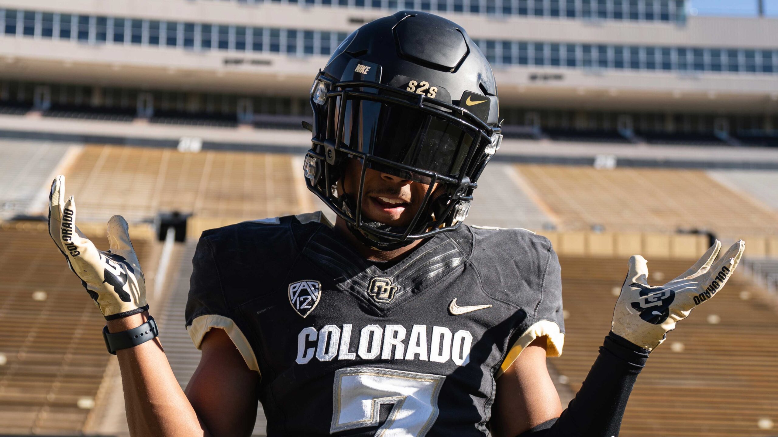 Colorado commit Dylan Edwards signs NIL representation - On3