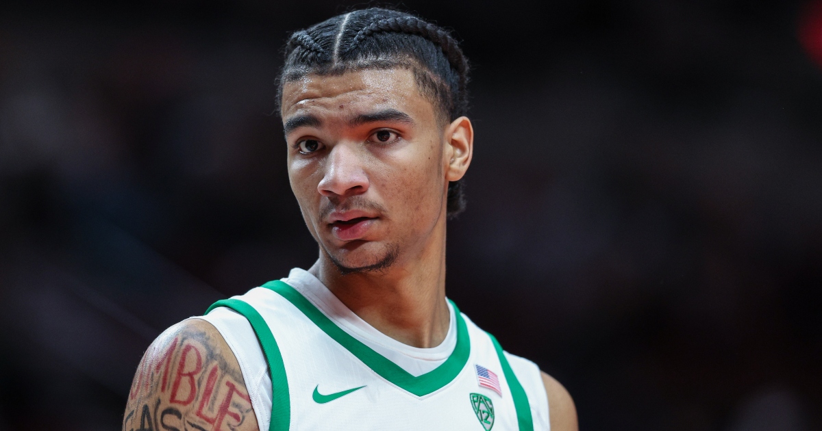 WATCH: Kel'el Ware rejects a dunk attempt by Vladimer Salaridze with ...