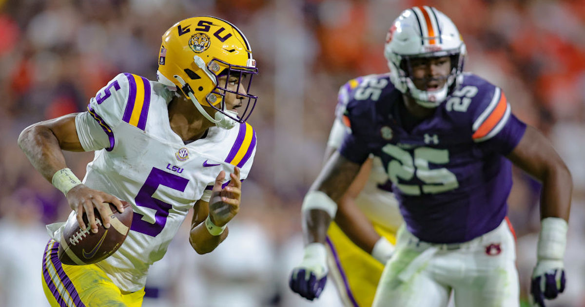 BREAKING: Jayden Daniels returning to LSU over 2023 NFL Draft