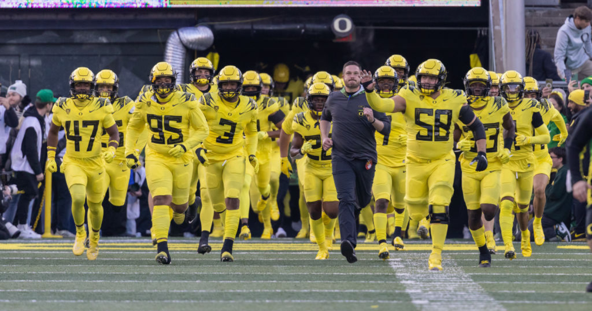 Projecting Oregon's depth chart for the Holiday Bowl - On3