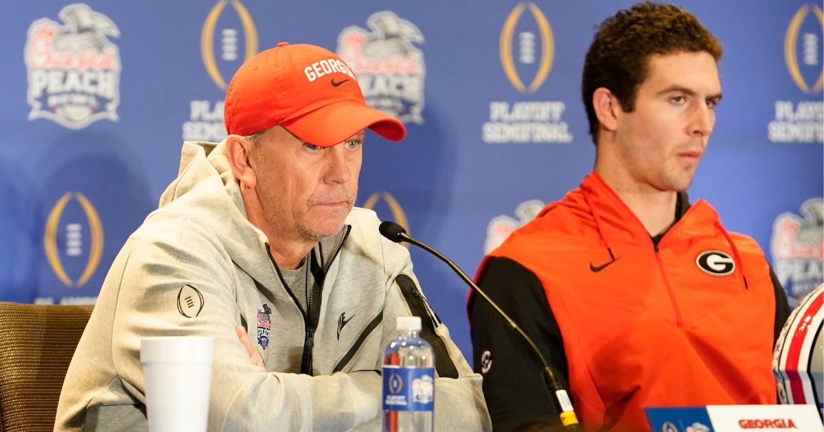 Relationship fuels rise of Stetson Bennett, Todd Monken duo