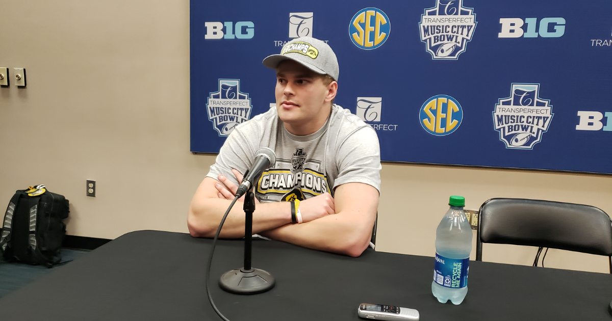 Iowa punter Tory Taylor Returning for Senior Year