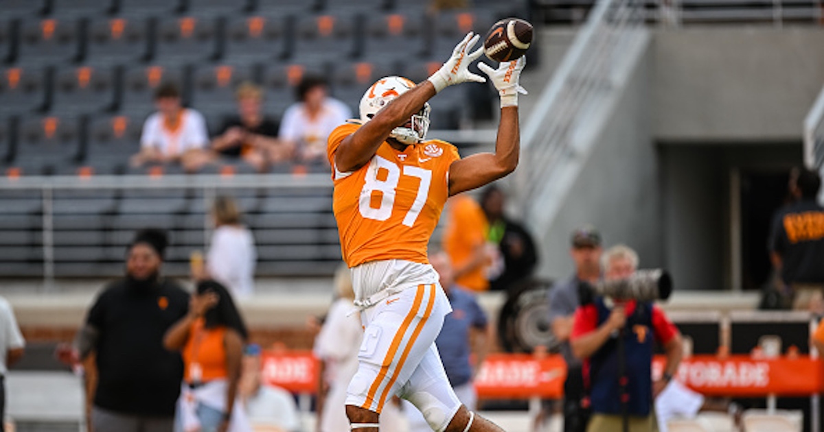 Tennessee TE Jacob Warren announces return for final year - On3