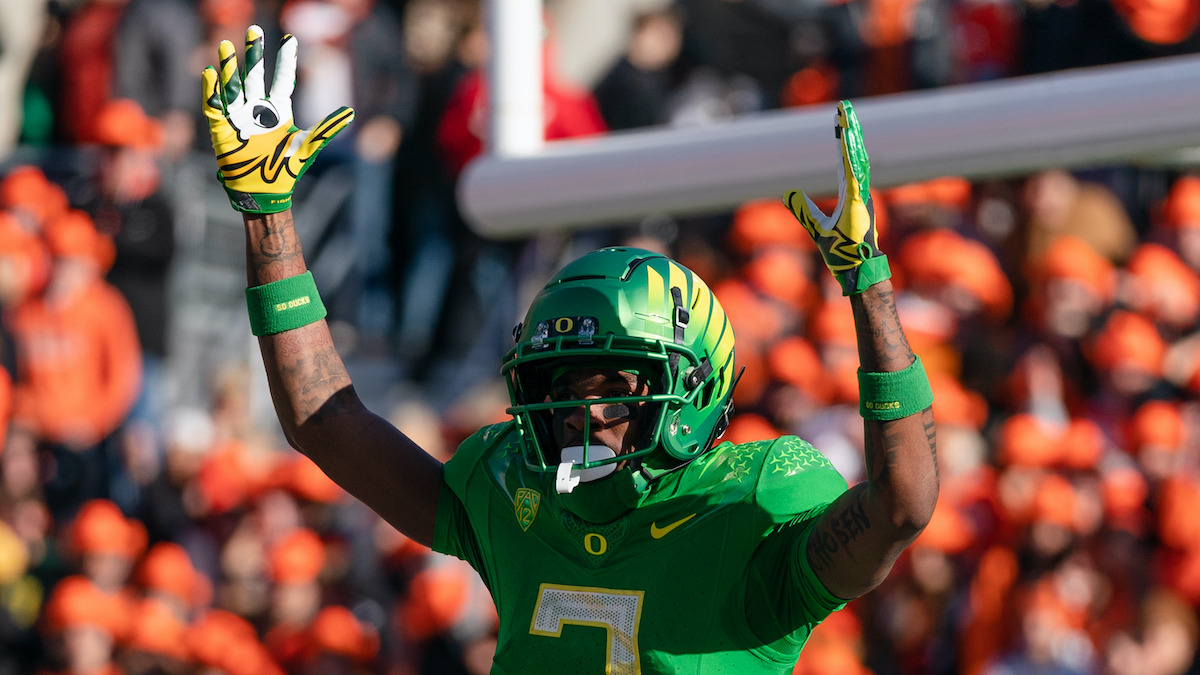 Former Oregon WR Dont'e Thornton commits to Tennessee - On3